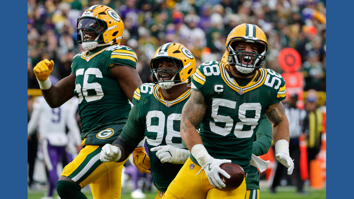 Top photos from Week 12 of the NFL season | 12newsnow.com