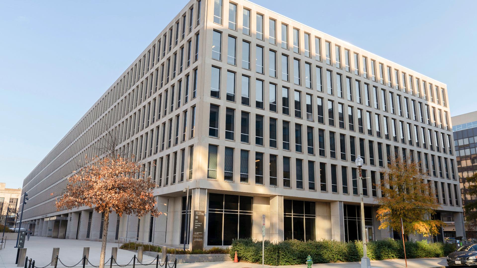 Nursing gains 'professional' label for student loans after judge's ...