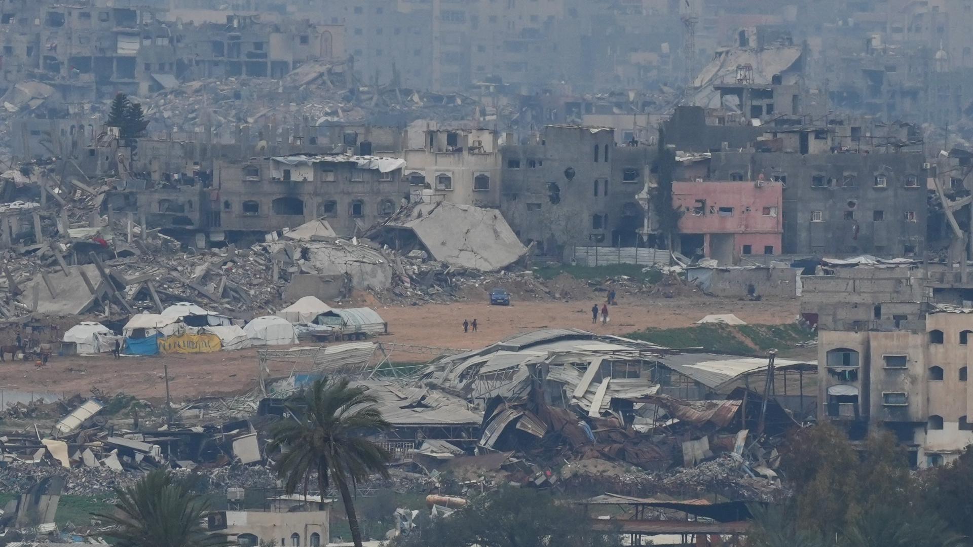 Israeli forces withdrawing from Gaza corridor, part of ceasefire deal terms | 12newsnow.com