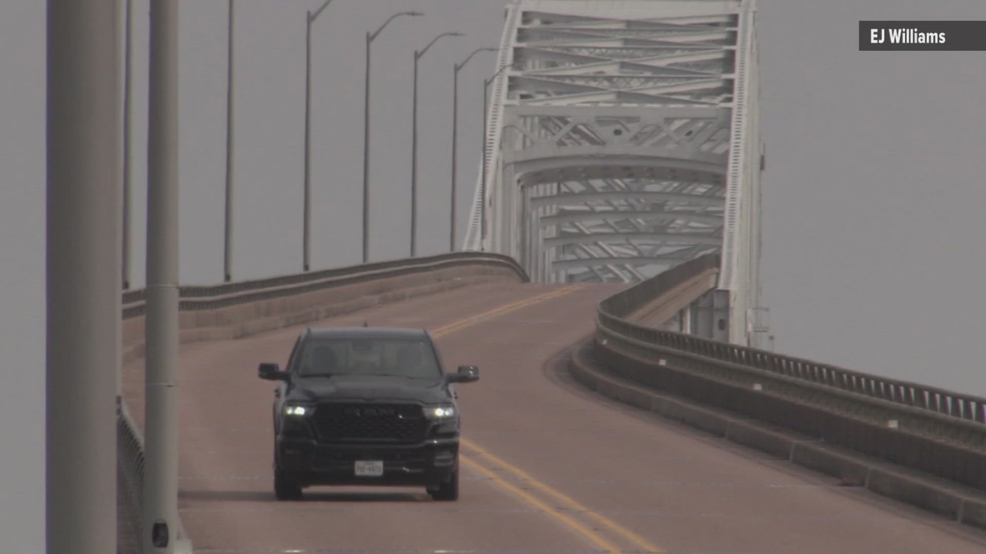 Deadly crash shuts down MLK Bridge in Port Arthur | 12newsnow.com