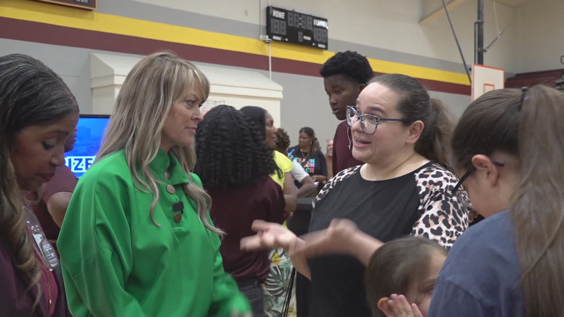 BISD parents voice concerns at meet-and-greet with Superintendent Sandi ...