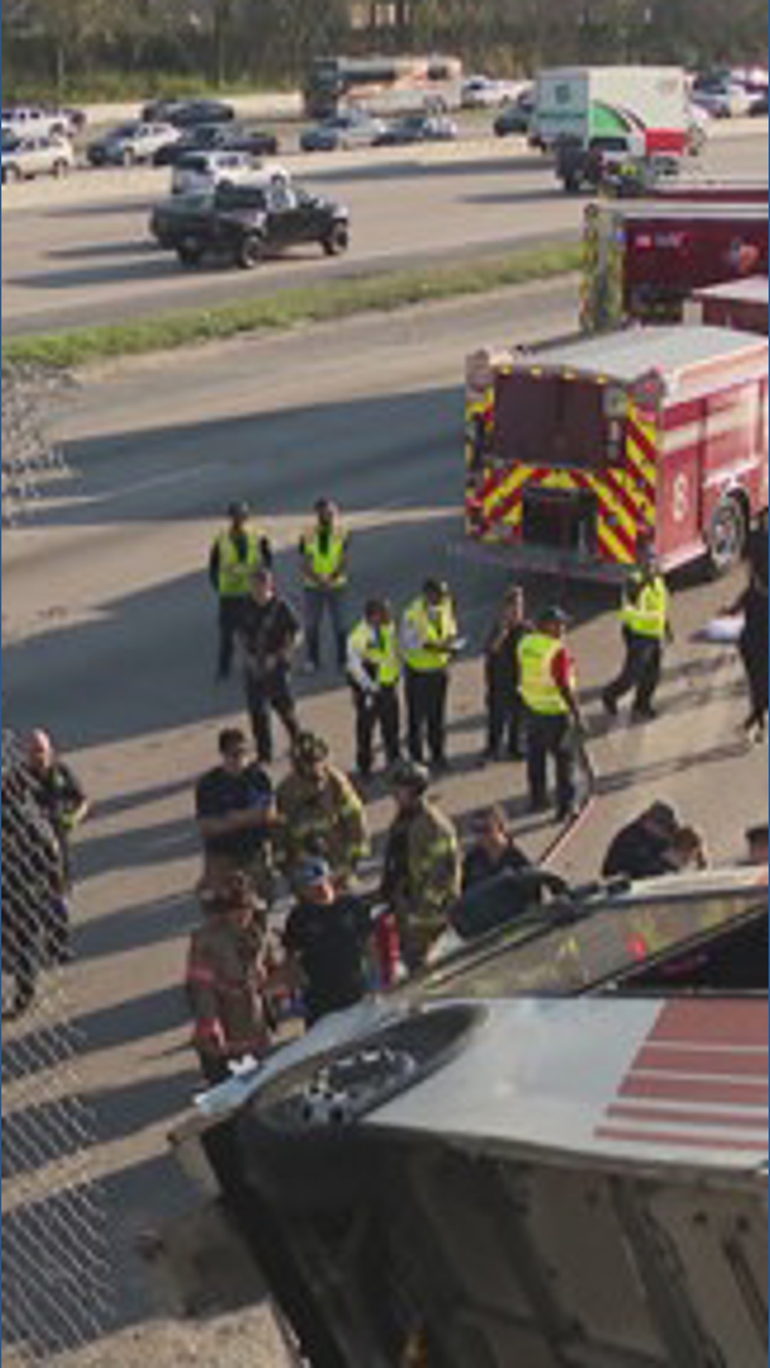 Houston METRO bus falls off Highway 288 overpass near Midtown after ...
