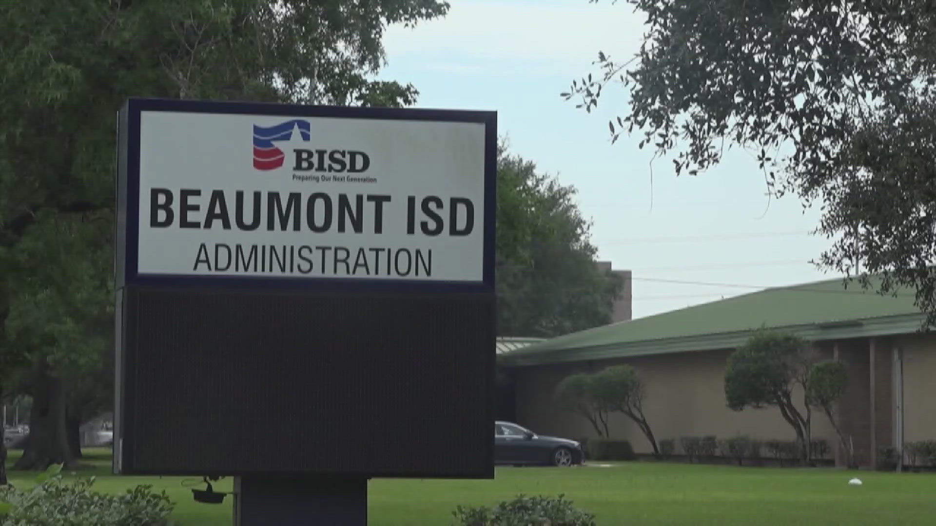 Beaumont ISD faces uncertain future after TEA review | 12newsnow.com