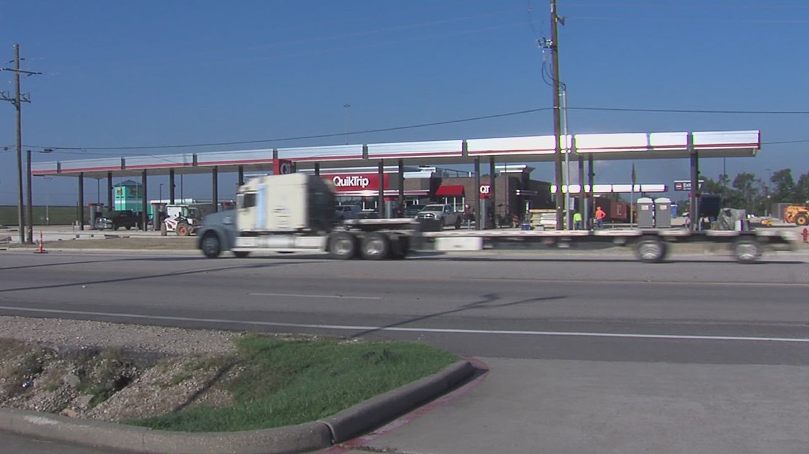 New I-10 truck stops to boost Southeast Texas economy | 12newsnow.com