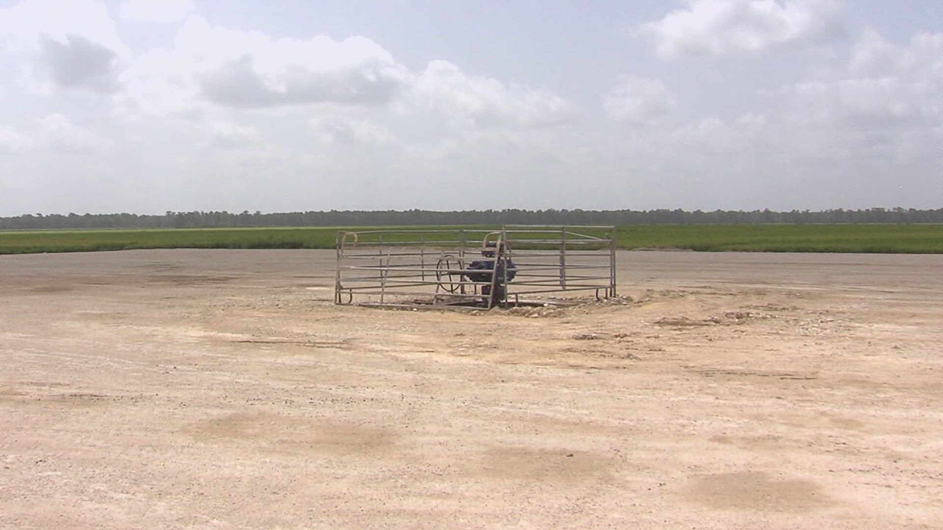 US jobless claim applications fell by 13,000 last week as layoffs ...