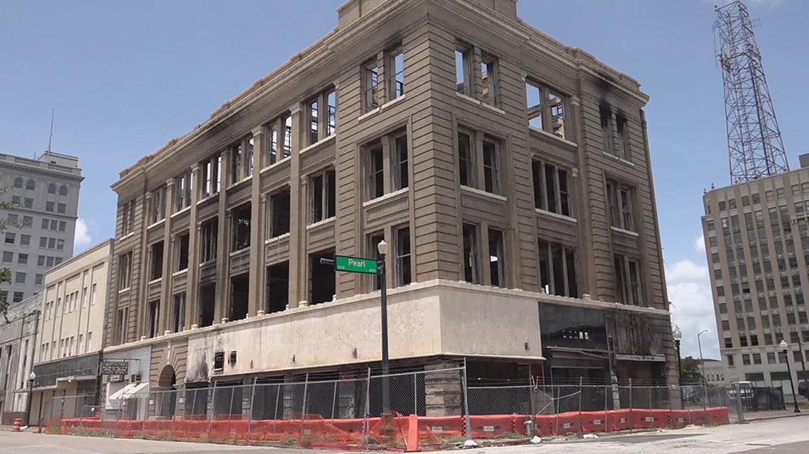 Beaumont businessmen aim to restore Gilbert Building | 12newsnow.com