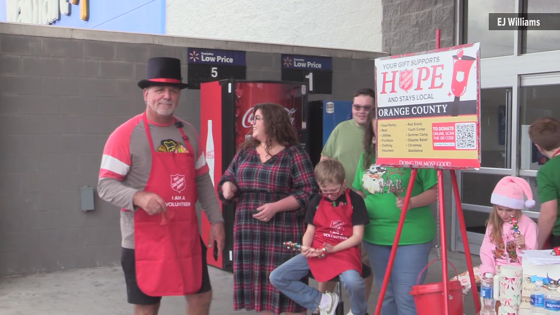 Vidor man marks 20th year as Salvation Army bell ringer | 12newsnow.com