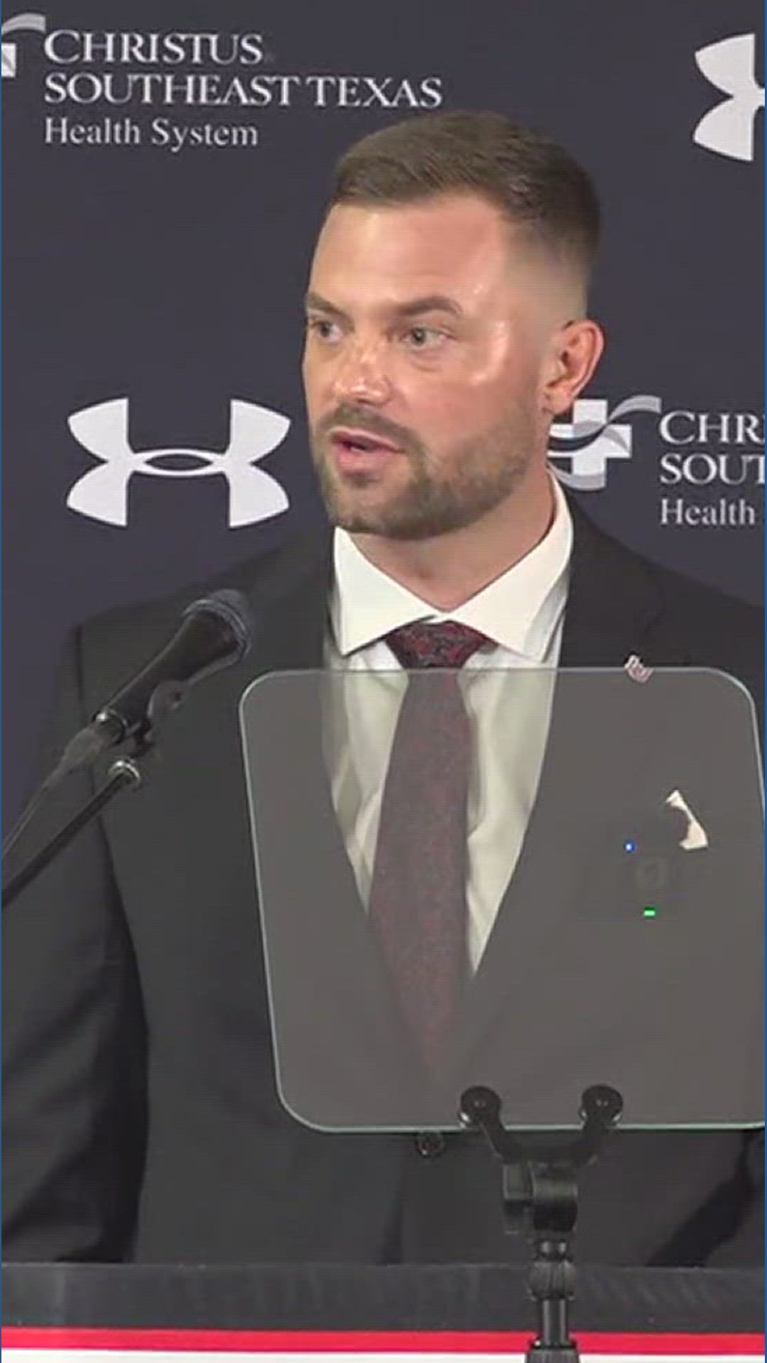 Lamar introduces Jordan Fee as new men's basketball head coach ...