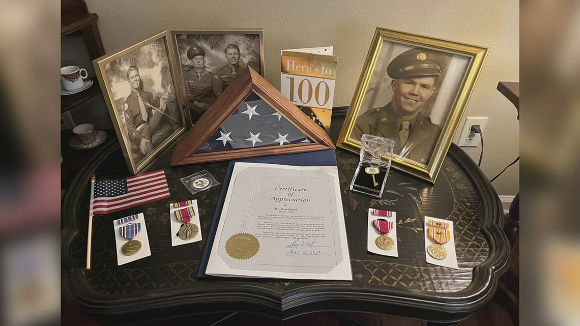 100-year-old WW2 vet receives new medals | 12newsnow.com