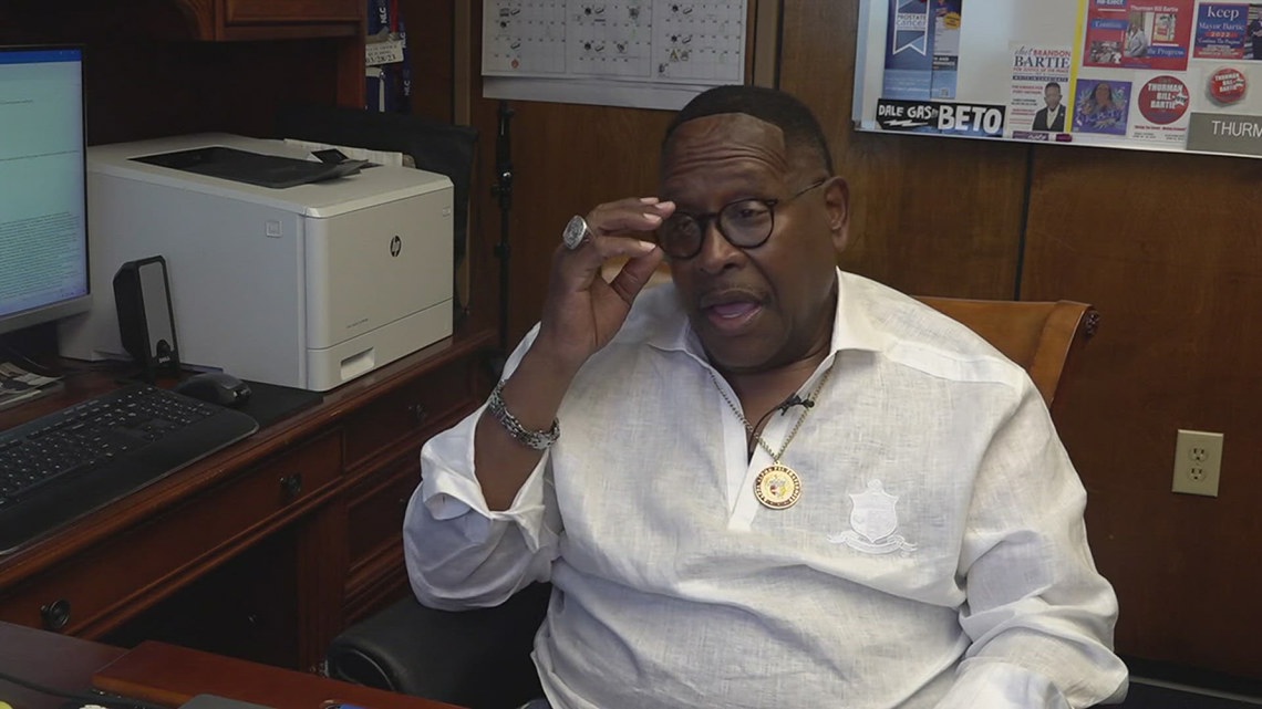 Port Arthur Mayor Thurman Bartie does not get enough verified ...