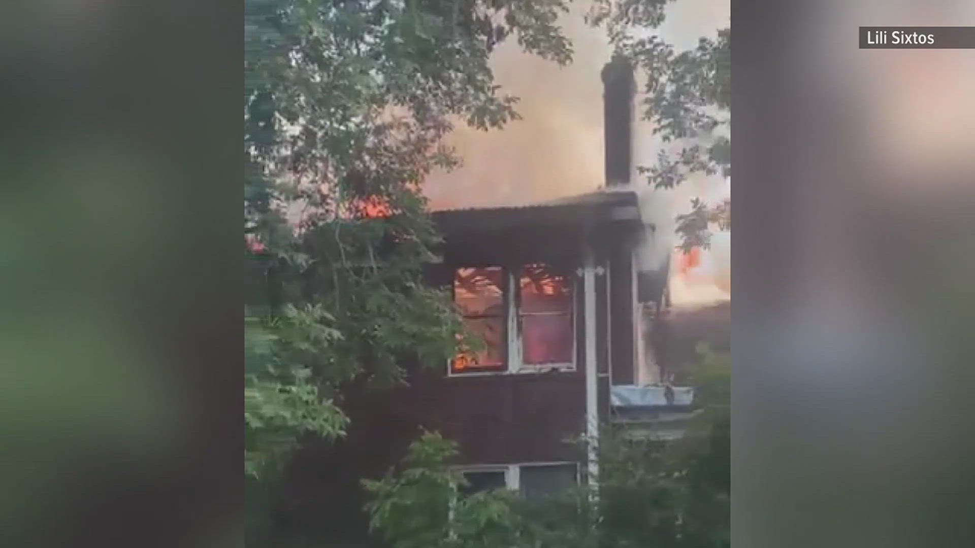 Firefighters tackle large house fire in Beaumont | 12newsnow.com