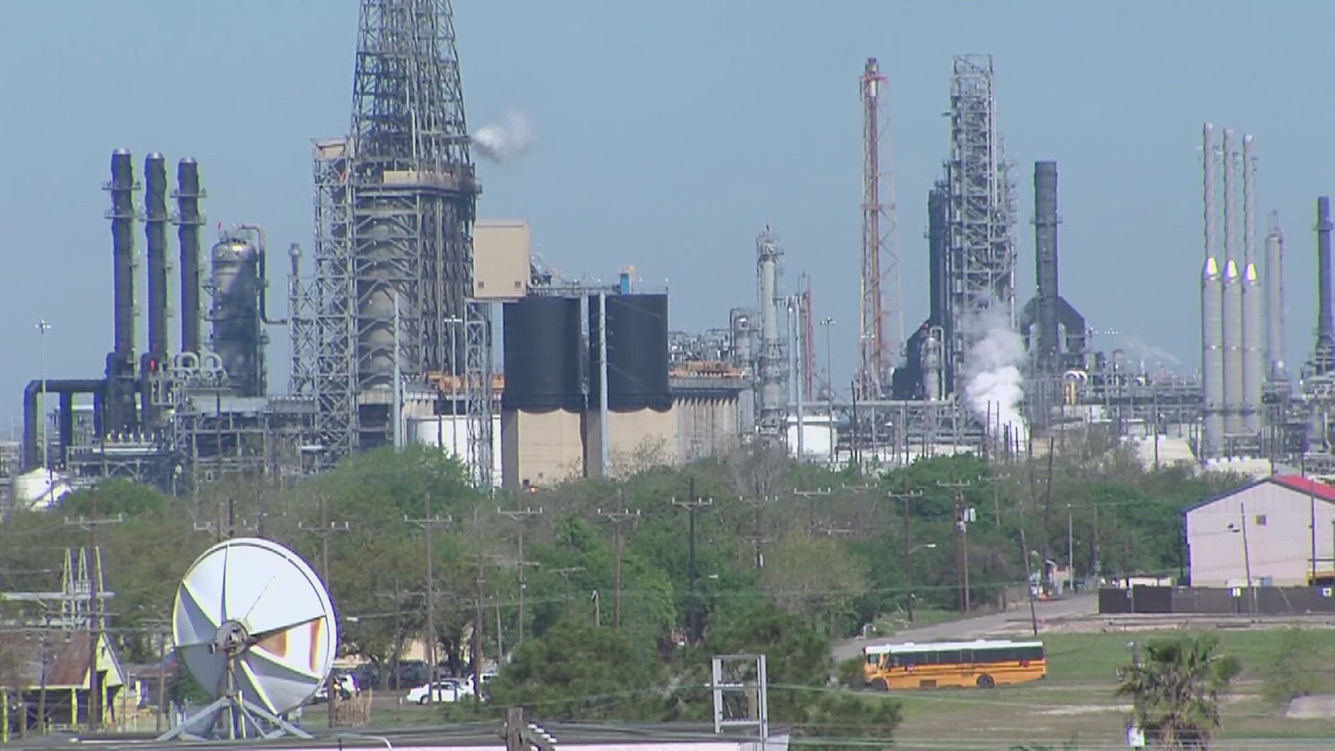 Honeywell tests AI technology at TotalEnergies' Port Arthur refinery to ...