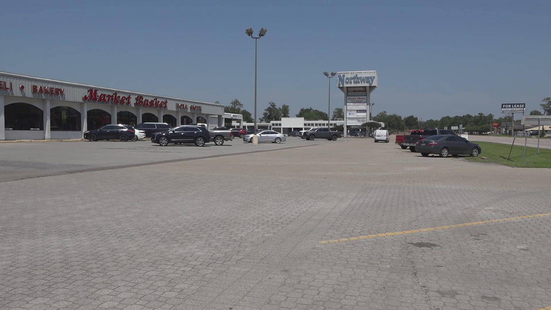H-E-B plans new grocery store in Orange | 12newsnow.com