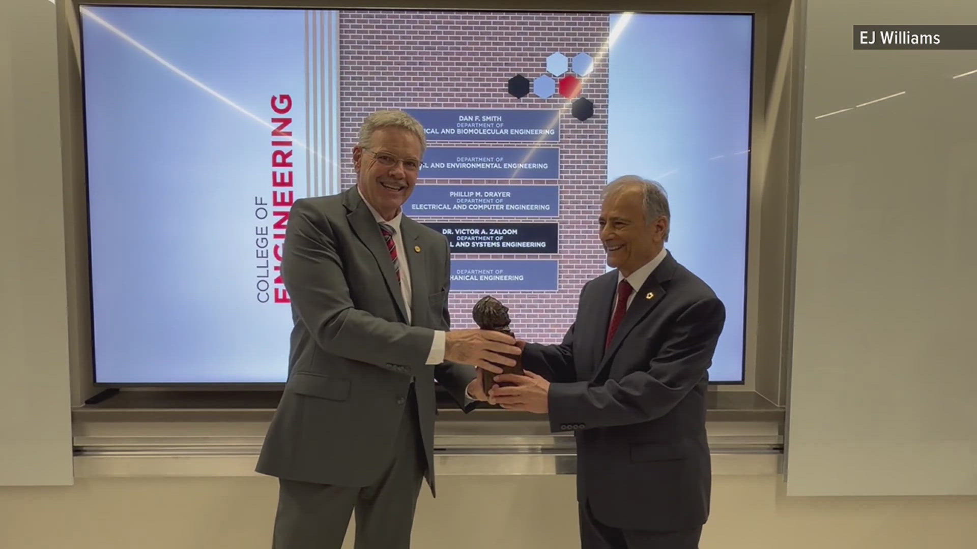 Death toll in Karachi shopping plaza fire rises to 10 as search ...