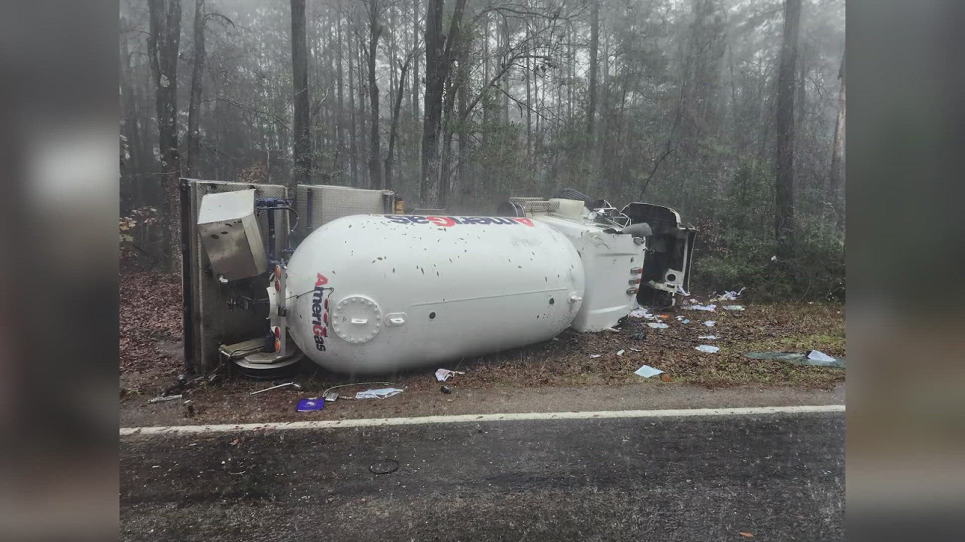 Overturned propane truck in Newton County | 12newsnow.com