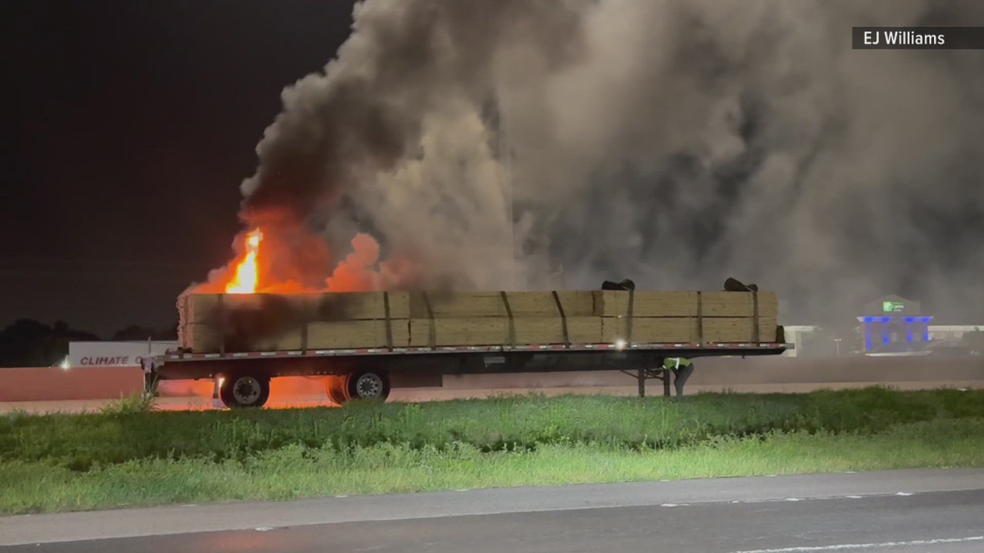18-wheeler fire briefly shuts down I-10 West to one lane in Orange | 12newsnow.com