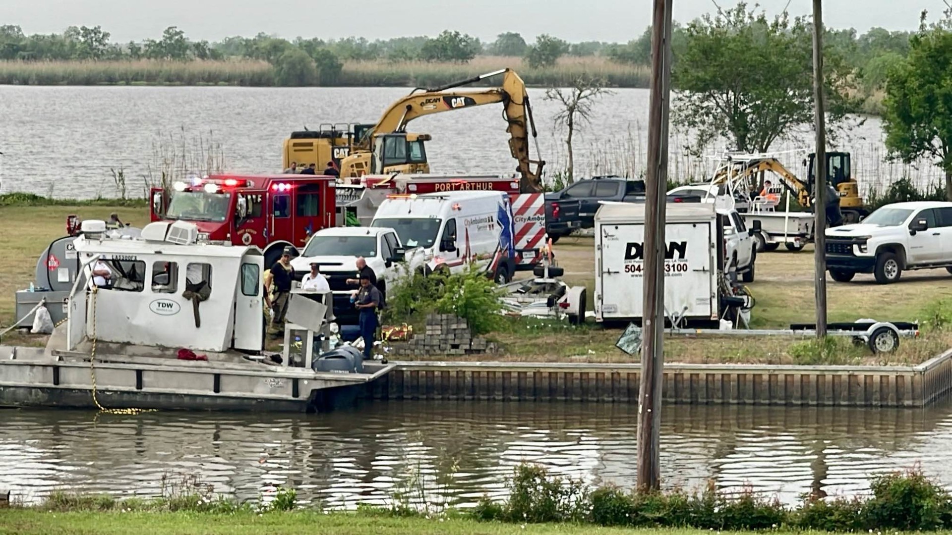 Boat explosion kills 2, injures 1 on Port Arthur's west side ...