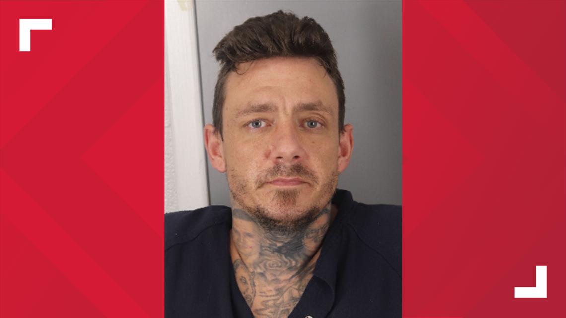 Beaumont police seek suspect in Saturday robbery | 12newsnow.com