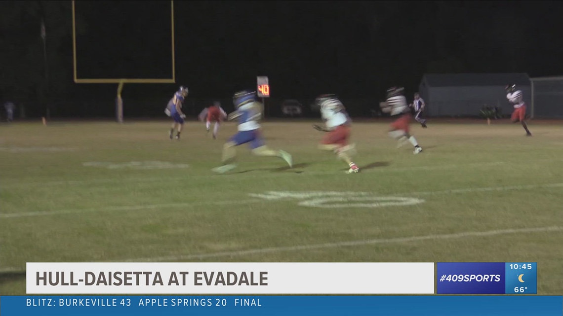 Evadale dominates Hull-Daisetta High School 51-22 | 12newsnow.com