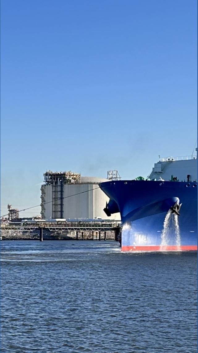 'Cool down LNG cargo' arrives at Golden Pass terminal, marking major ...