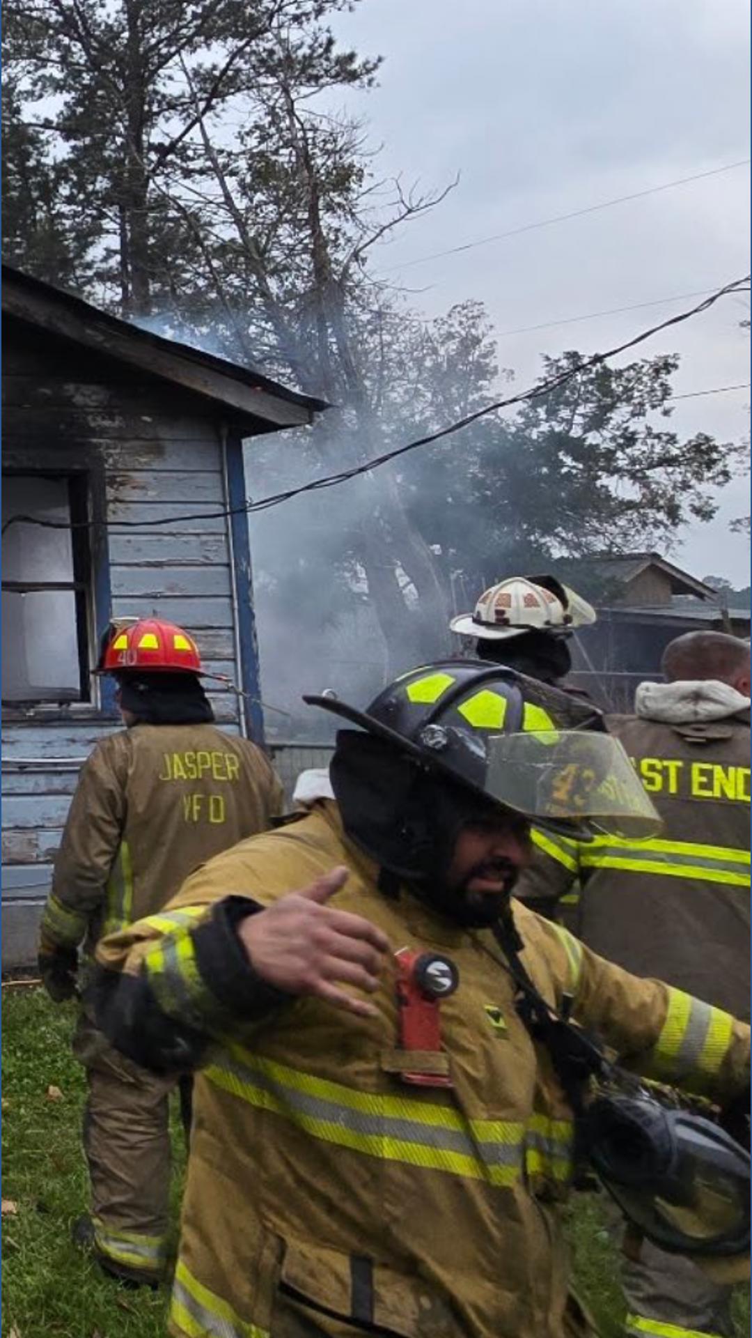 Deputy rescues elderly woman from Jasper County house fire that killed ...