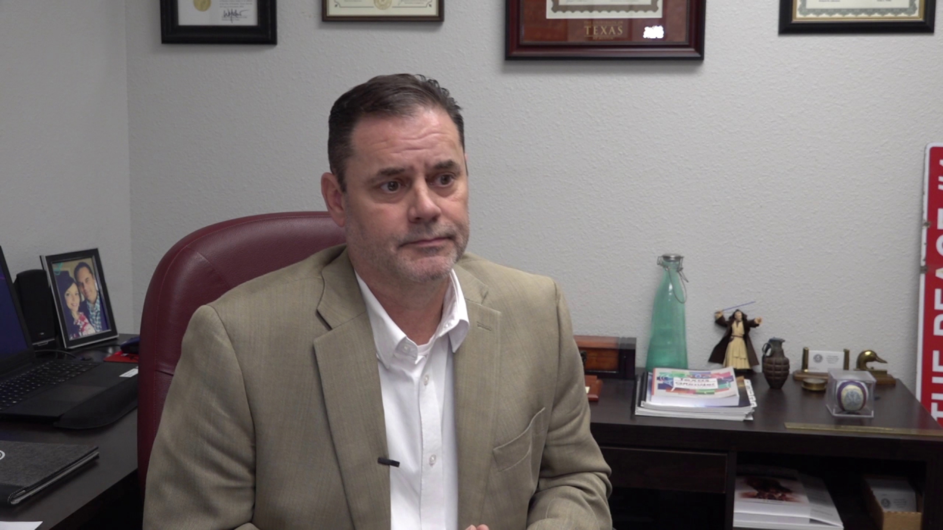 Hardin County JP Chris Ingram resigns after primary loss, commissioners ...