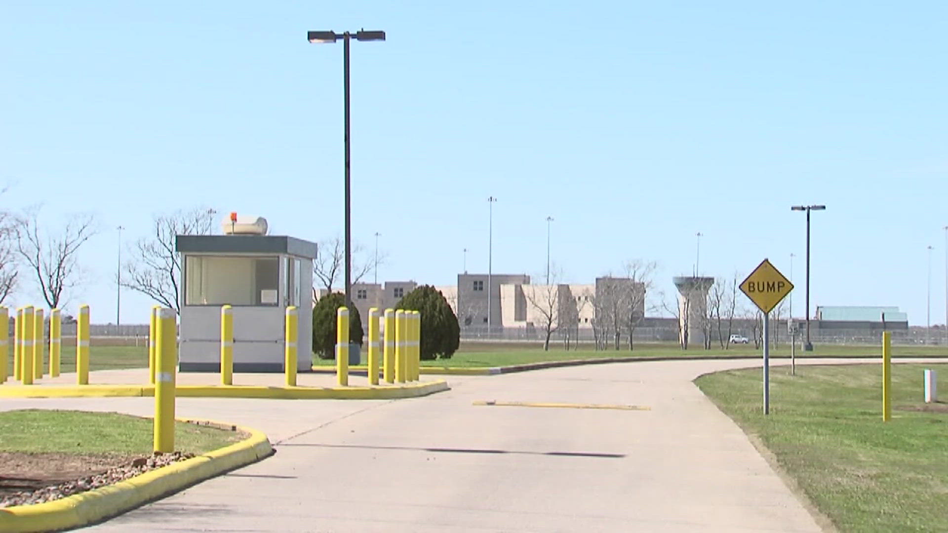 Federal inmate charged with possessing weapon at Beaumont federal ...