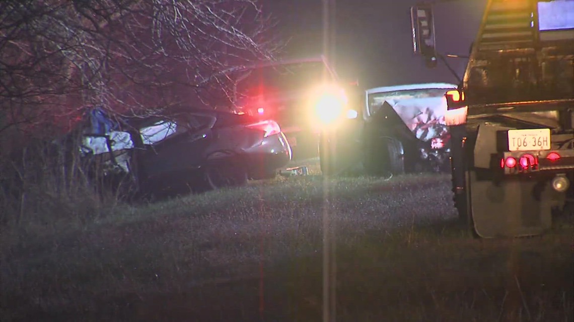 Beaumont man killed in early Monday morning head-on wreck along Highway ...