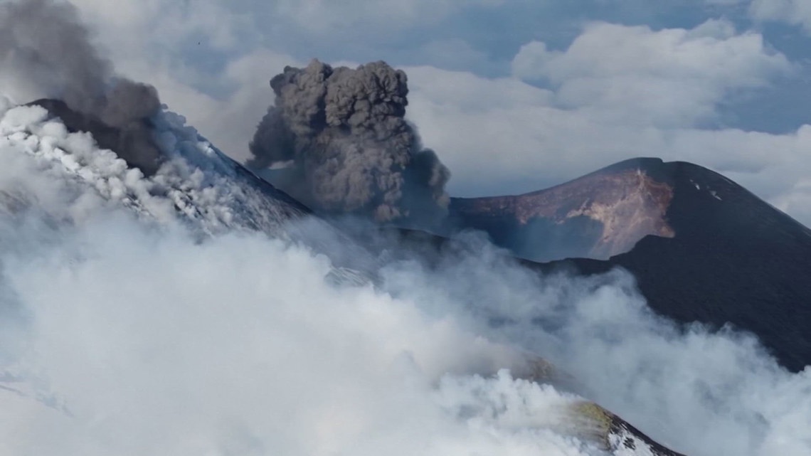 Italy volcano explosion triggers aviation warning | 12newsnow.com