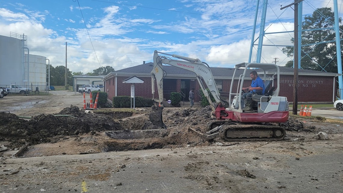 Jefferson County WCID 10 issues boil water notice Friday morning ...