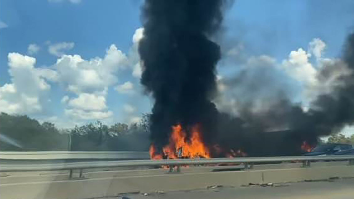 18-wheeler wreck shuts down Interstate 10 at Neches River bridge ...