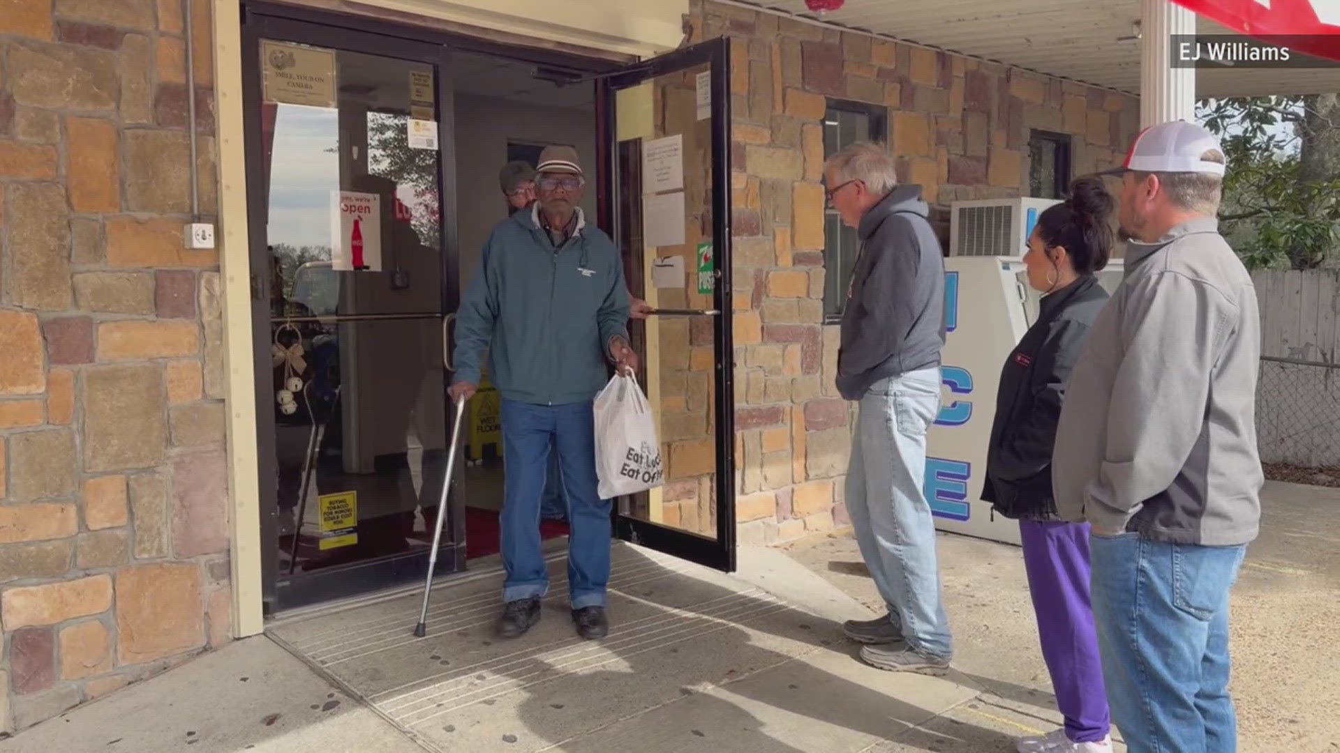Robert's Meat Market to close after 45 years in business | 12newsnow.com