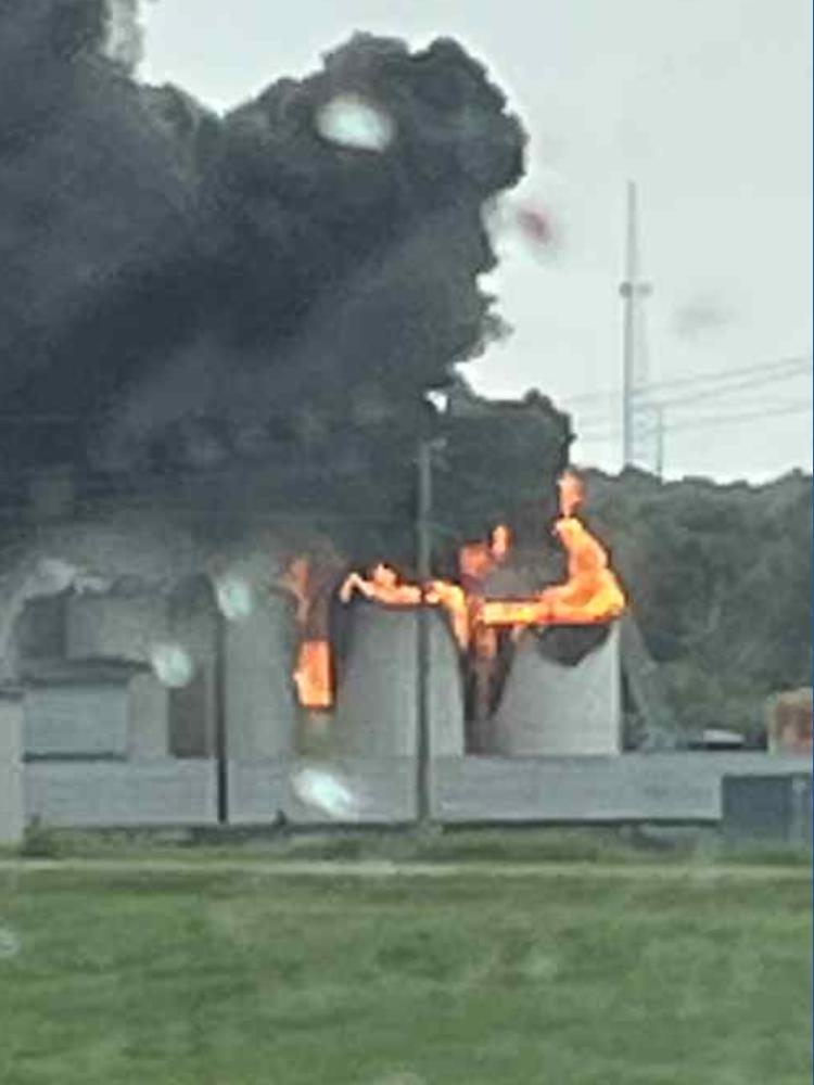 Lightning strike causes tank fire at Amlon Golden Triangle facility ...