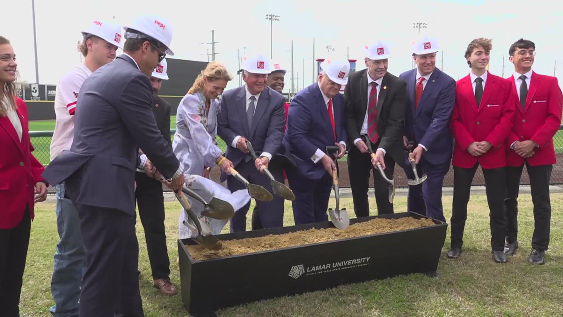 Lamar University breaks ground on new baseball complex | 12newsnow.com