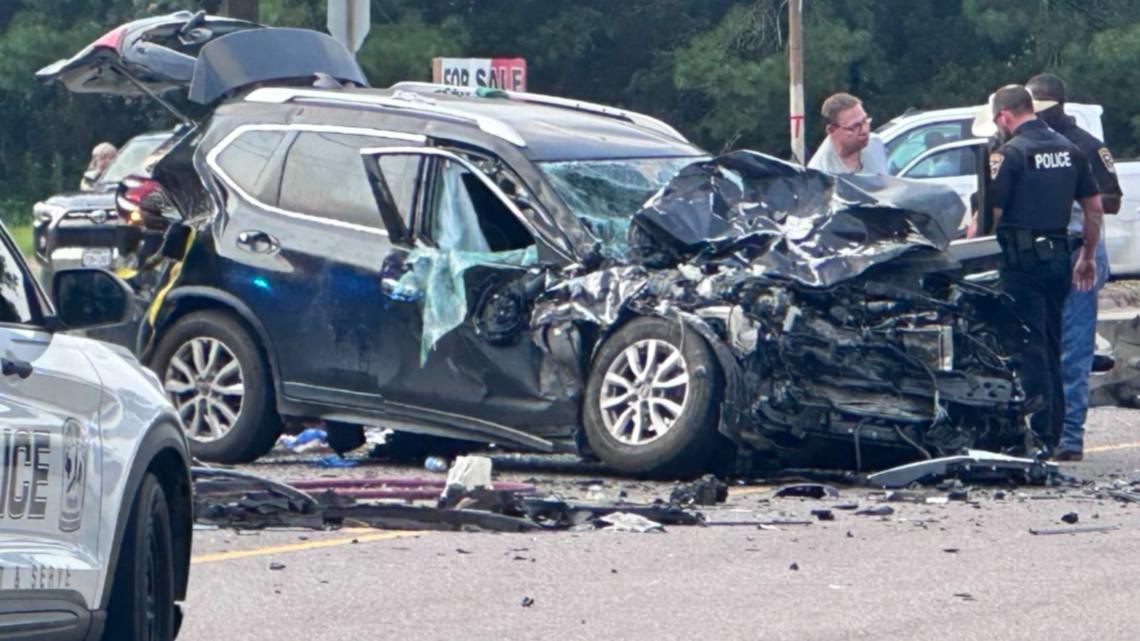 Fatal two car wreck in Vidor | 12newsnow.com