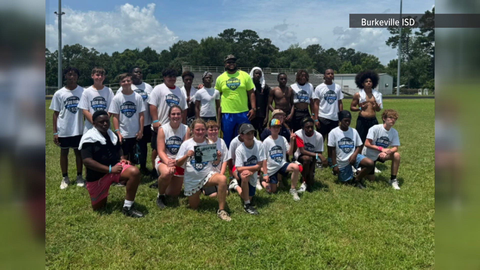 Burkeville native Rob Hunt brings NFL skills camp back home | 12newsnow.com