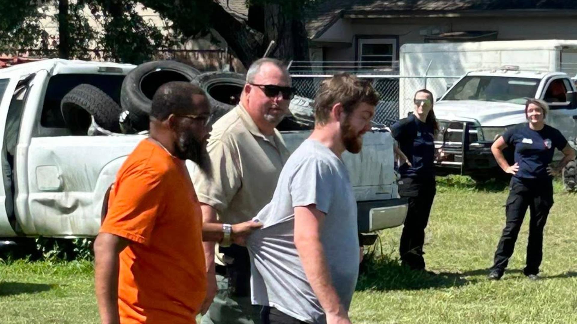 Jasper County jail officers complete 'pepper spray' certification ...