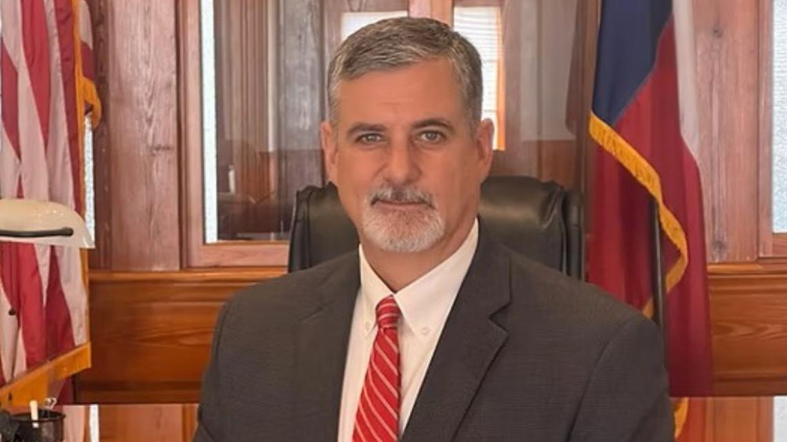 John Burt sworn in as Jasper County district attorney pro temp ...