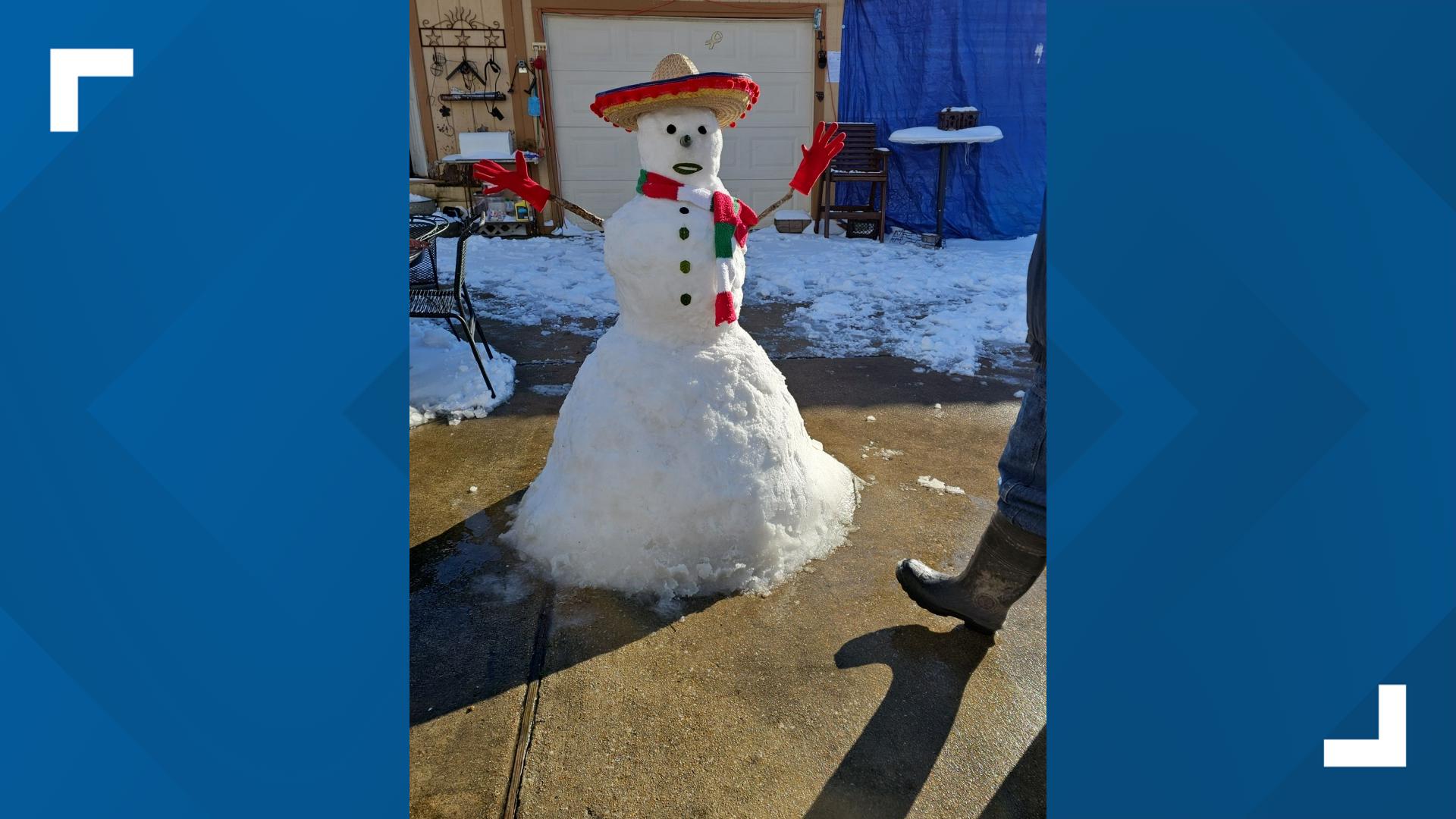 Southeast Texans get creative with snowmen during rare winter storm ...