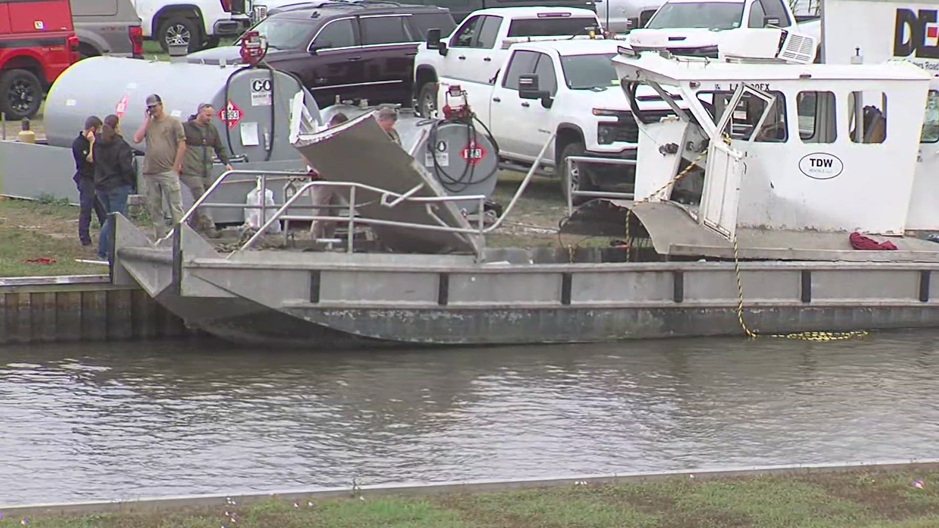 Two dead one seriously injured in work boat explosion at J.D. Murphree ...