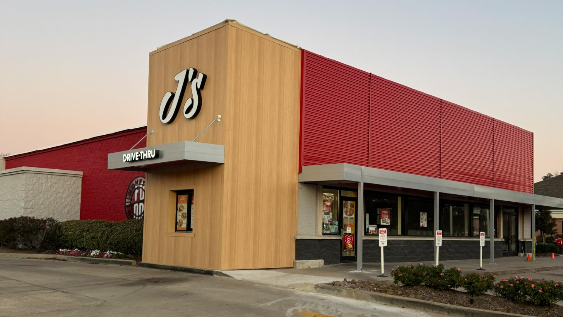 Jason's Deli on Dowlen road reopens for dining after remodel ...