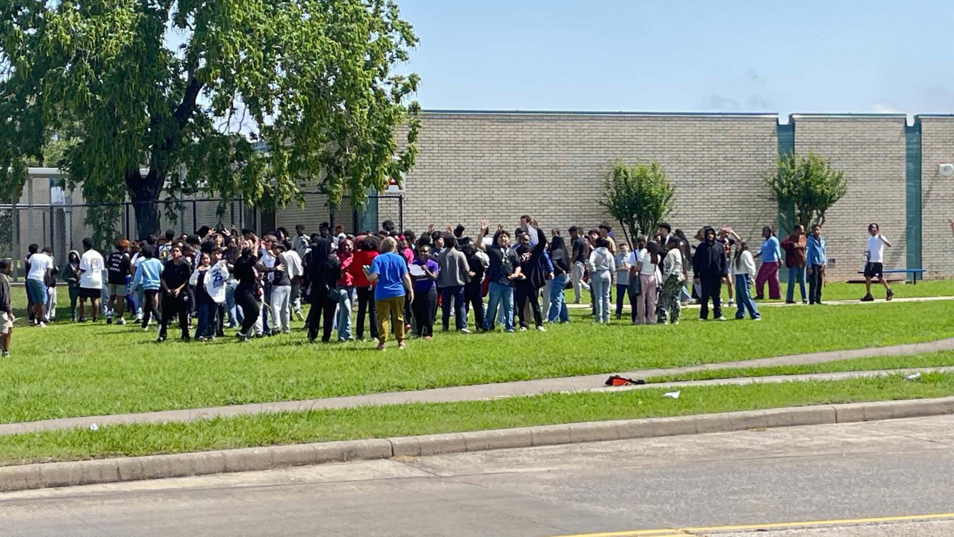 No injuries reported after valve fire behind Odom Academy | 12newsnow.com