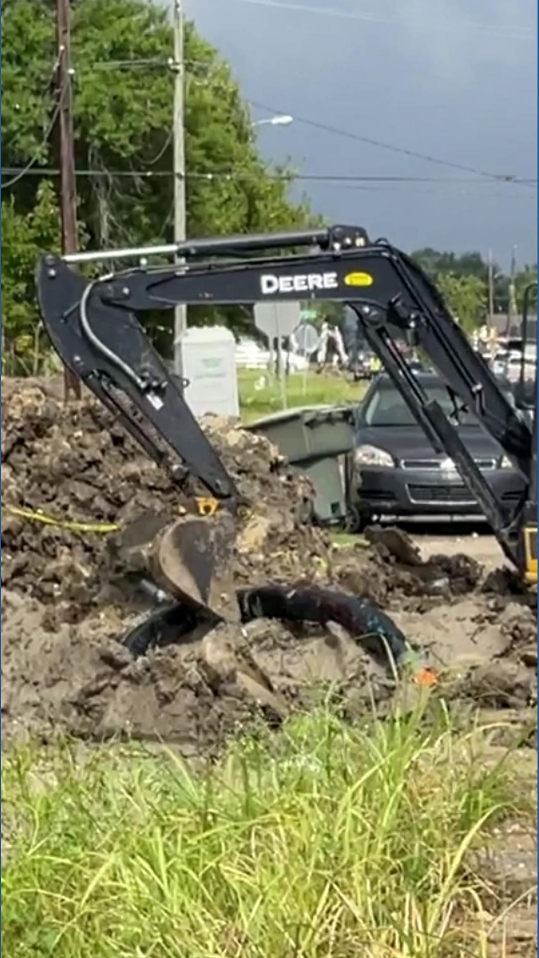 Port Arthur water line break disrupts schools citywide | 12newsnow.com