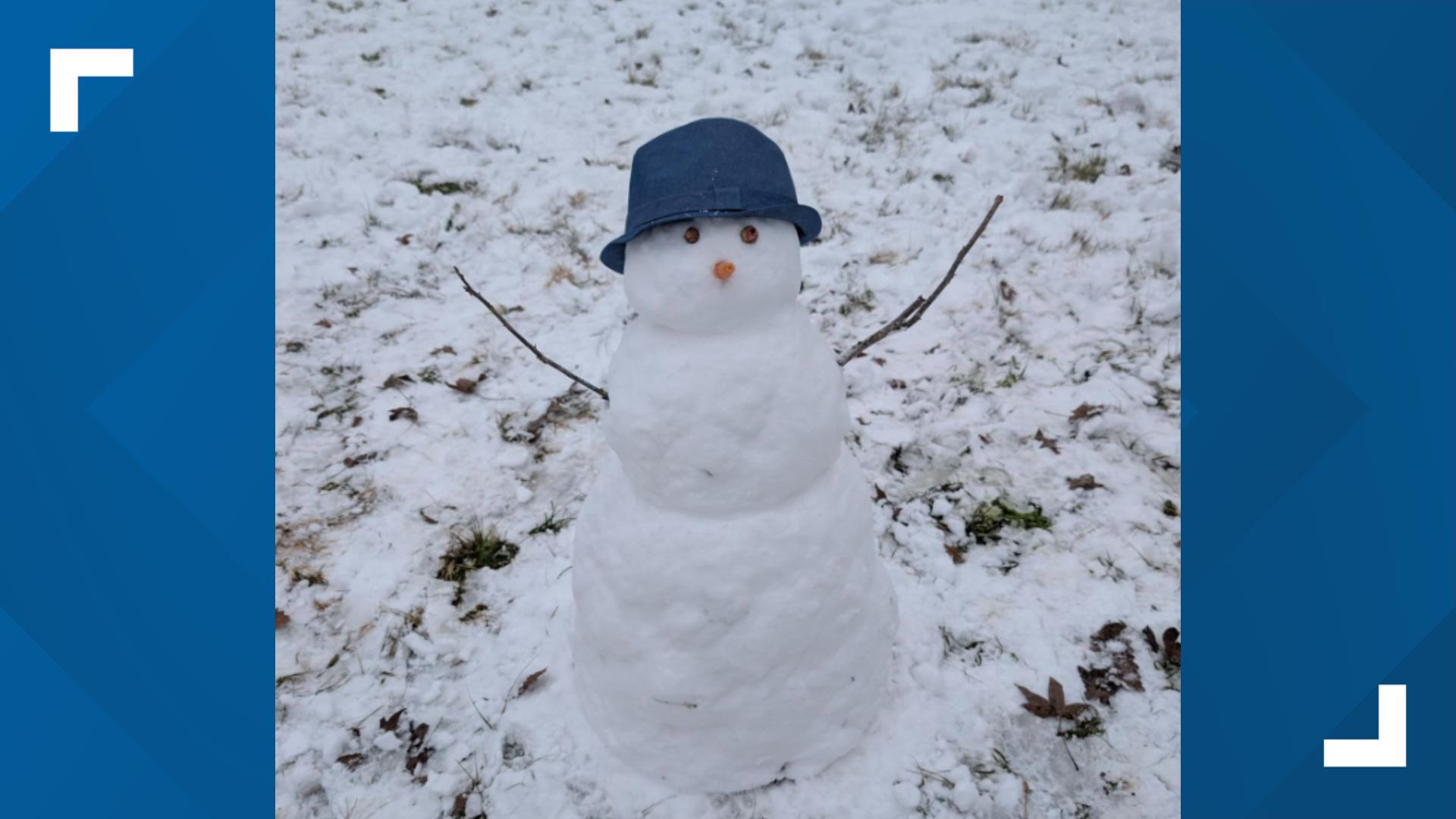 Southeast Texans get creative with snowmen during rare winter storm ...