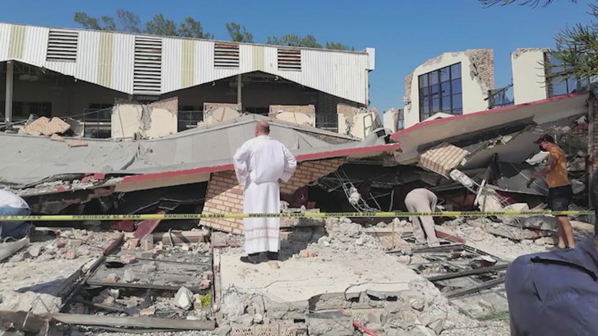 10 killed as church roof collapses during Sunday mass in Mexico ...