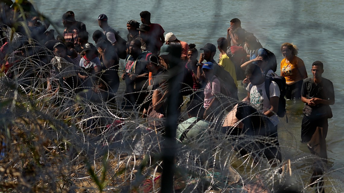 Texas border cities scramble to shelter thousands of newly-arrived ...