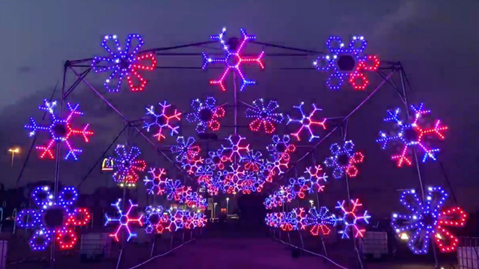 Where To See Christmas Lights In Houston Area 12newsnow where-to-see-christmas-lights-in-houston-area-12newsnow