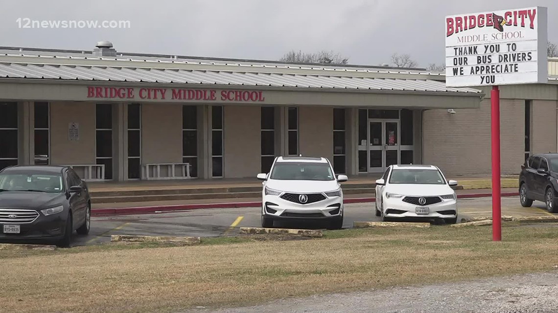 Bridge City ISD parents in favor of new middle school | 12newsnow.com
