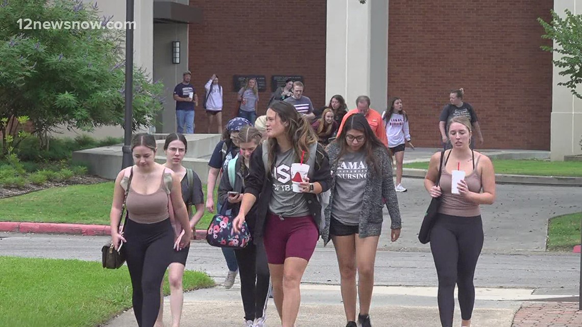 College students return to in-person learning this fall | 12newsnow.com