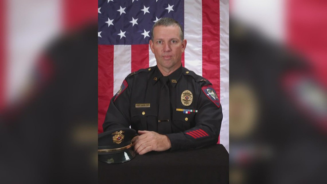 Port Neches Police Chief announces retirement | 12newsnow.com